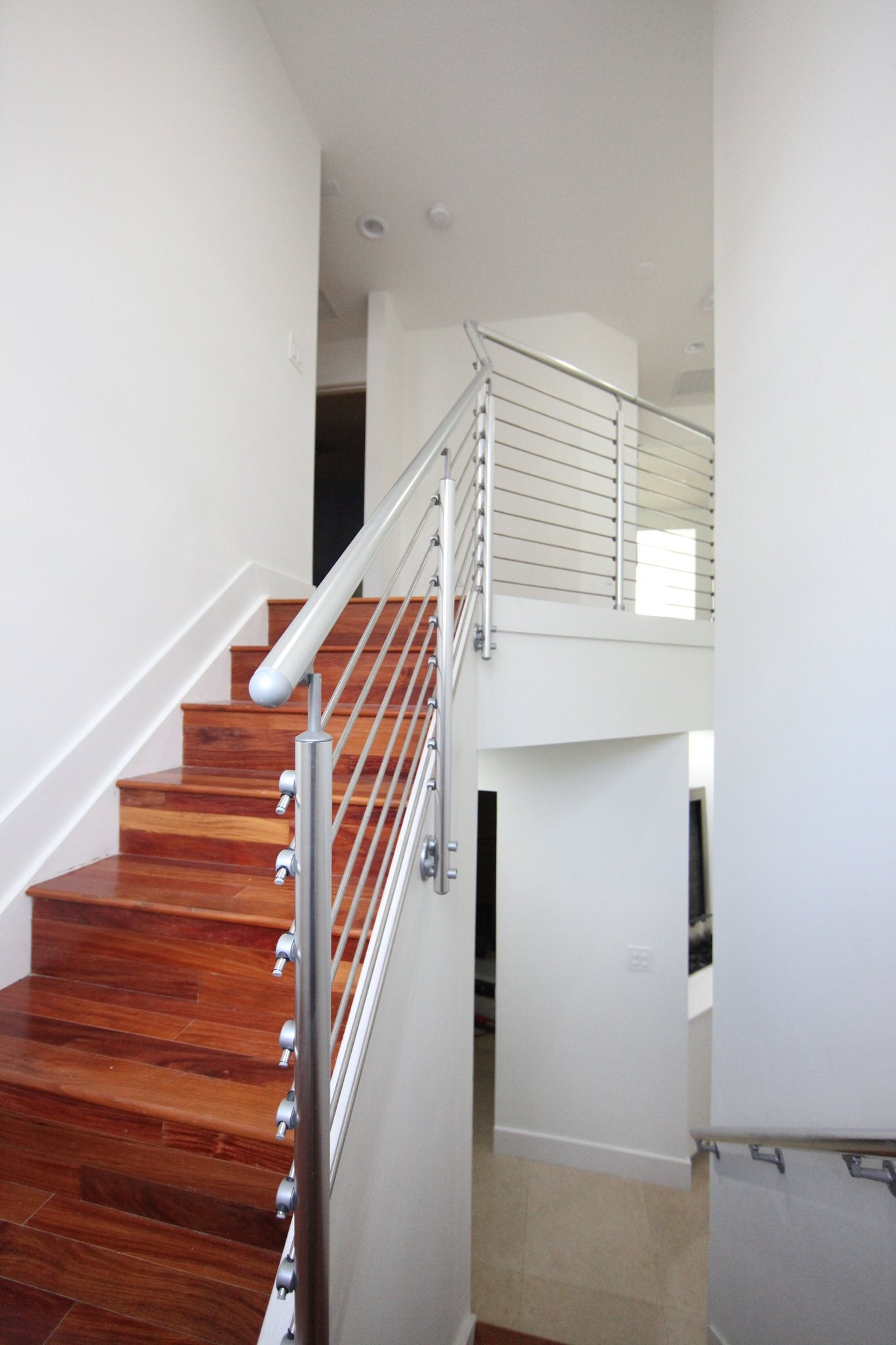 Prova Aluminum Handrail | Railings for Sale from Staircase & Railing ...